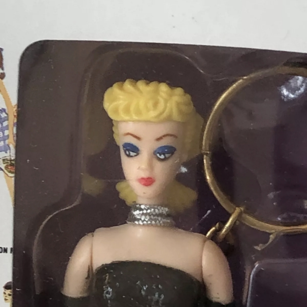 Vintage Collectors Mattel 1995 Barbie Keychain "Solo … - Gem